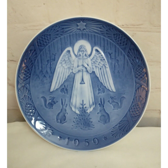 Royal Copenhagen | Holiday | Royal Copenhagen Annual Xmas Plate 959 ...